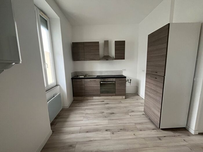 Appartement 3 pièces à Montbrison, Beauregard, Maupas, à louer