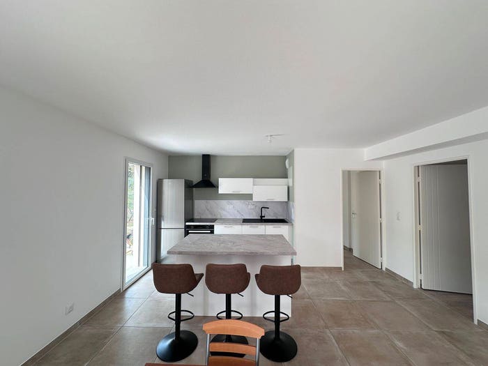 Ouilly les Rousses-Chervinges, Gleizé : Appartement 4 pièces à louer