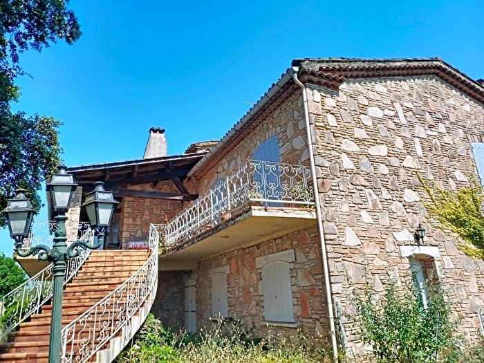 Cornillon : Maison 14 pièces à vendre