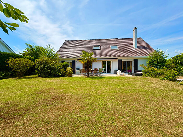 Maison 8 pièces à vendre à Plaisir, Gâtines, Boissière, Mare aux Saules