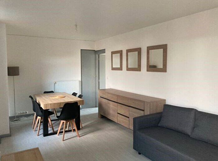 Appartement 3 pièces à Izieux-La Varizelle-La Chabure-Le Creux, Saint-Chamond, à louer