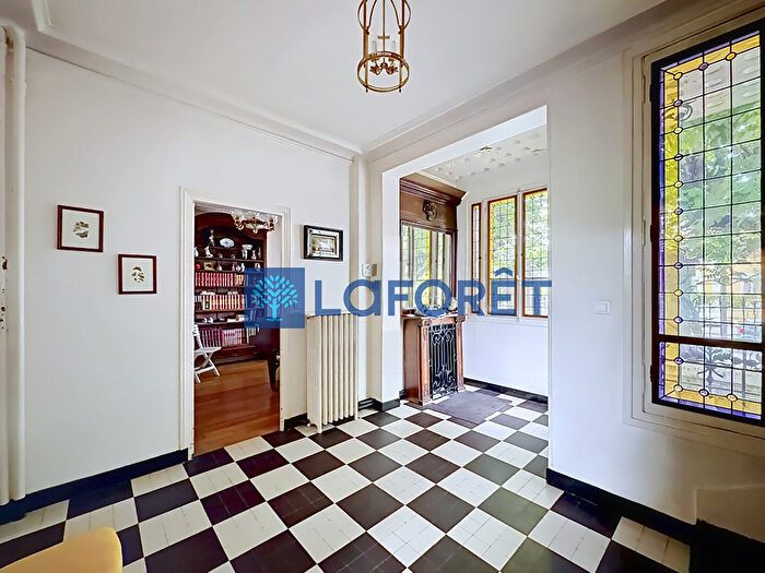 Maison 8 pièces à Créteil, Val de Brie, à vendre