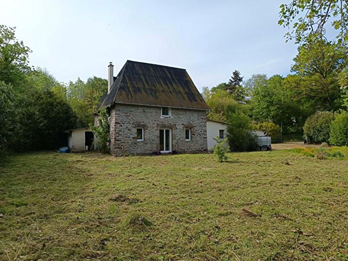 Saint-Vigor-des-Monts - Maison 4 pièces à vendre