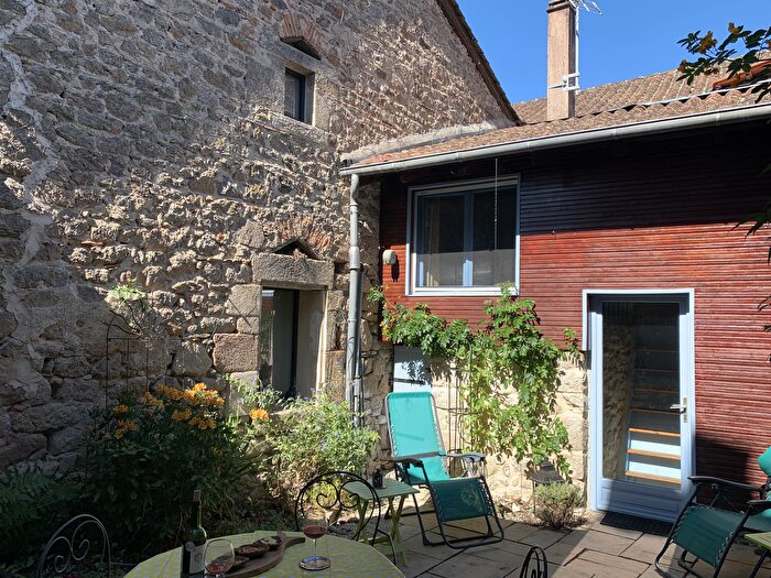 Maison à vendre - Saint-Saud-Lacoussière - 4 pièces - 3 chambres