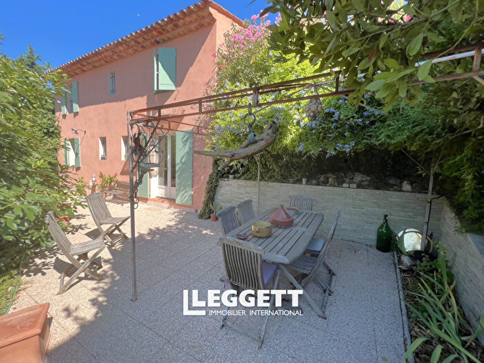 Maison à vendre - Cotignac - 6 pièces - 3 chambres