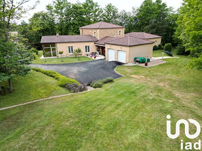 Maison à vendre - Marcillac-Saint-Quentin - 10 pièces - 4 chambres