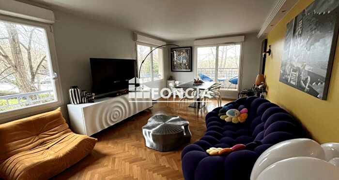 Appartement à vendre - Châtenay-Malabry, Petit Chatenay, Voltaire, Croix Blanche - 3 pièces - 2 chambres