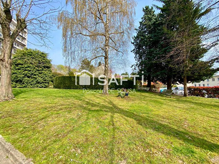 Appartement à vendre - Saint-Germain-en-Laye, Hennemont - 3 pièces - 2 chambres