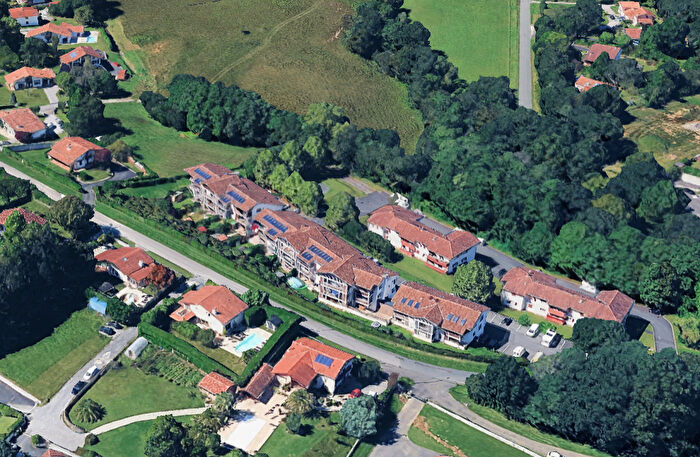 Appartement à vendre - Ustaritz - 3 pièces - 2 chambres