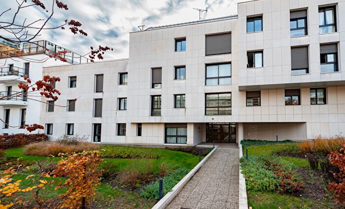 Sèvres, Centre-ville, Cristallerie, Manufacture, Danton : Appartement 4 pièces à vendre