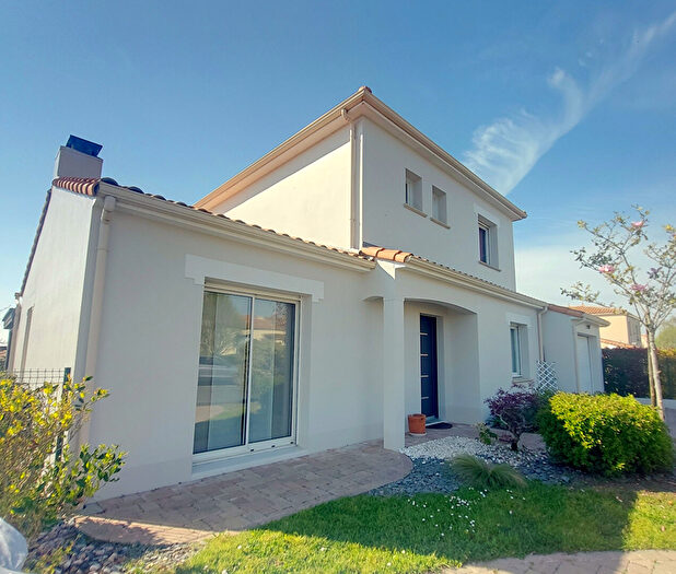 Maison à vendre - Le Loroux-Bottereau - 5 pièces - 3 chambres