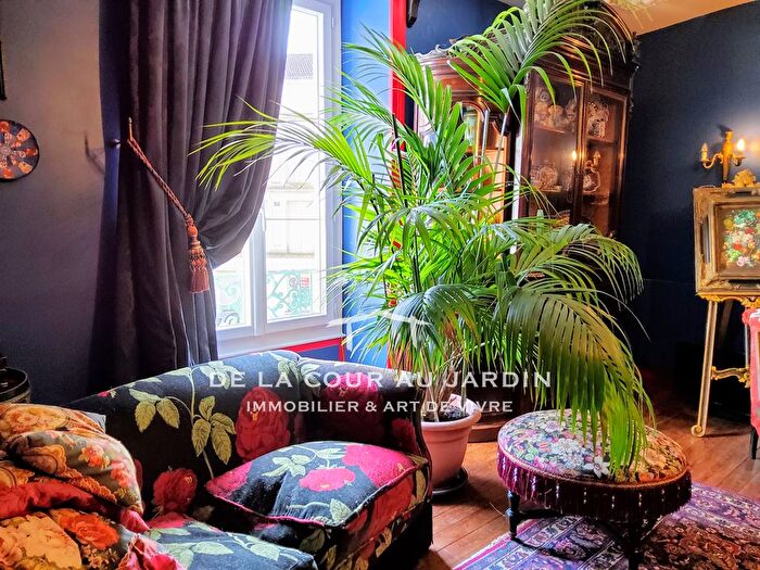 Maison à vendre - Nontron - 12 pièces - 7 chambres