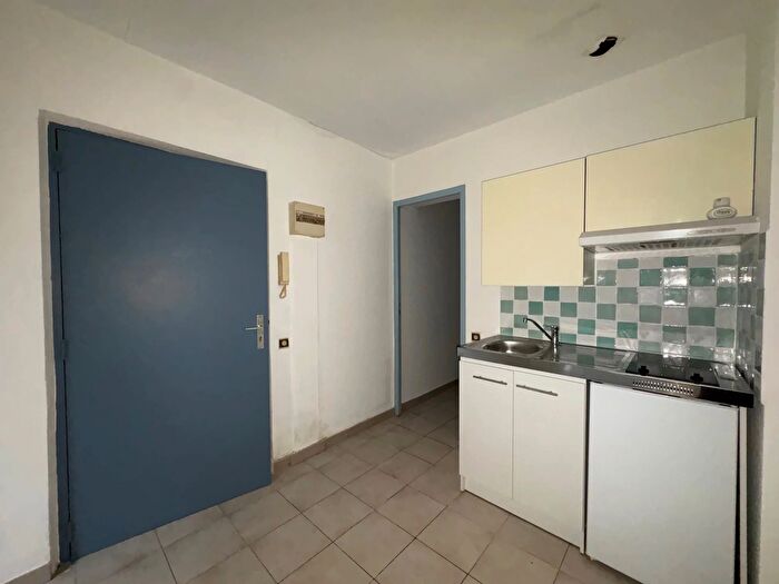 Appartement à vendre - Châteauneuf-du-Rhône - 1 pièce