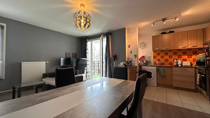 Appartement à vendre - Corbeil-Essonnes, Montconseil - 3 pièces - 2 chambres