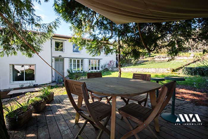Maison à vendre - Laxou, Village, Saint-Genès, Saint-Anne - 9 pièces - 5 chambres