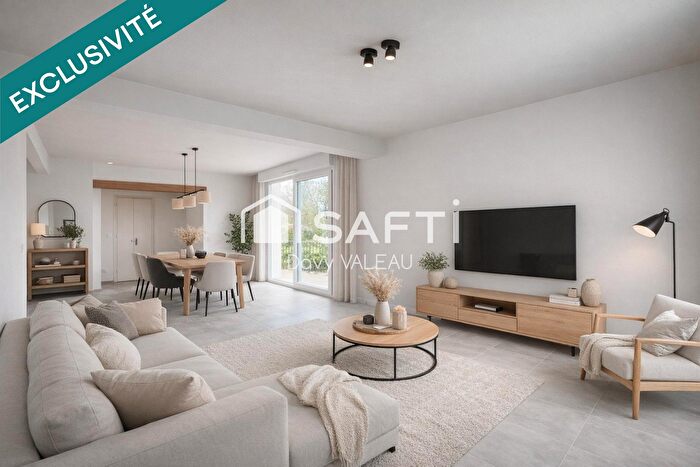 Maison à vendre - Chantonnay - 5 pièces - 4 chambres