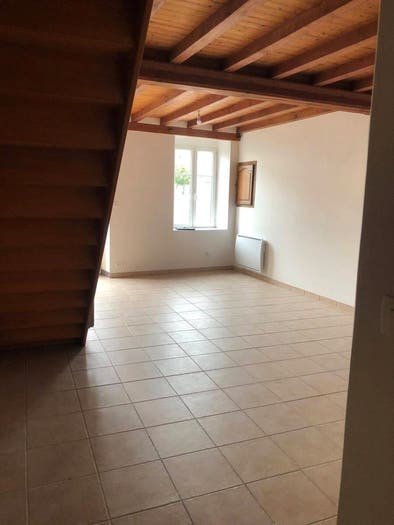 Maison 1 pièce à louer - Montebourg