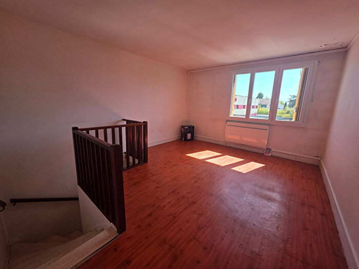 Le Mesnil-le-Roi : Appartement 3 pièces à vendre