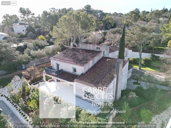Nîmes, Camplanier, Cigale, Bois des Esprisses : Maison 8 pièces à vendre