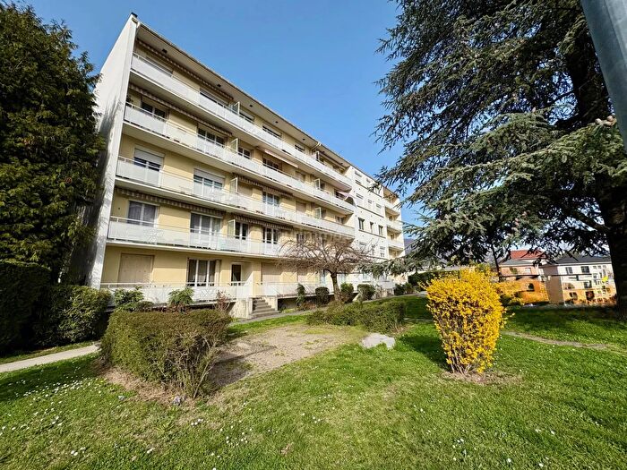 Appartement à vendre - Fontaine, Charles Michels - 4 pièces - 3 chambres