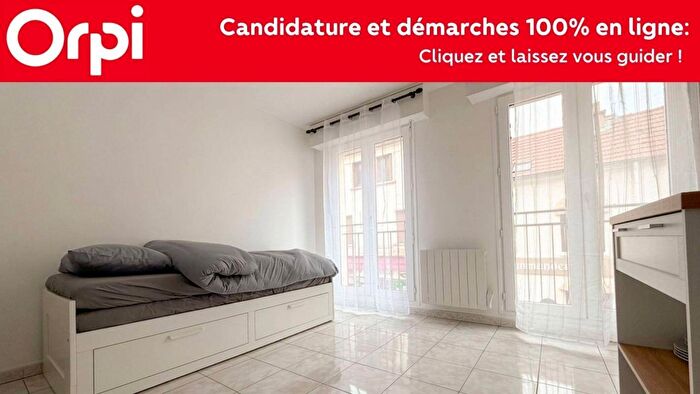 Appartement 1 pièce à louer - Varenne-Centre-Rive Charmante, Noisy-le-Grand
