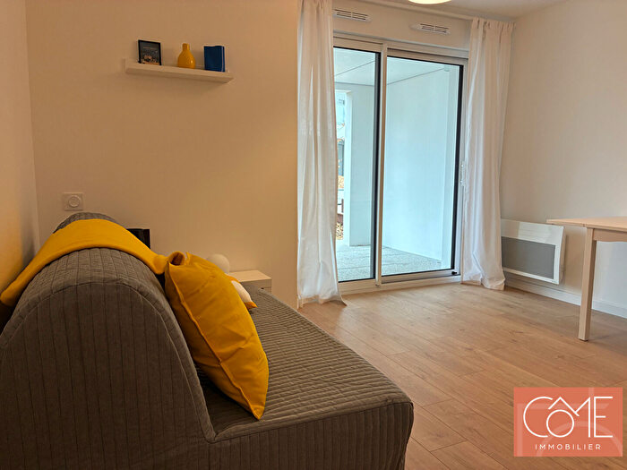 Appartement à louer - Saint-Malo, Marne-Eveil, Lhôpital - 1 pièce