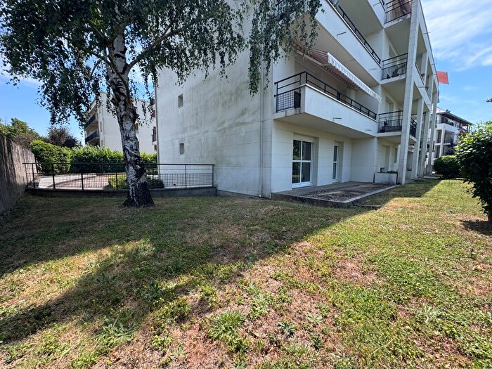 Appartement 3 pièces à vendre à Saint-Cyr-sur-Loire, République, Fosses Boissées, Hôtel de ville