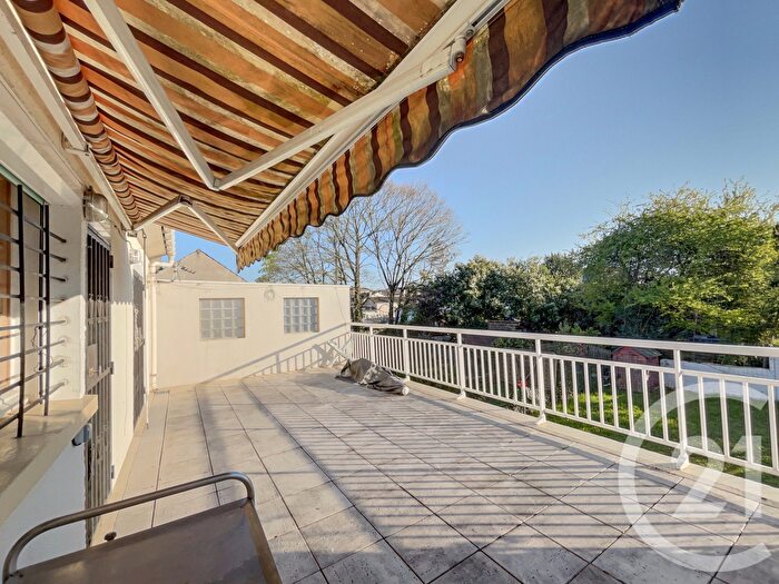 Maison à vendre - Le Blanc-Mesnil, Centre, Tilleuls - 7 pièces - 4 chambres