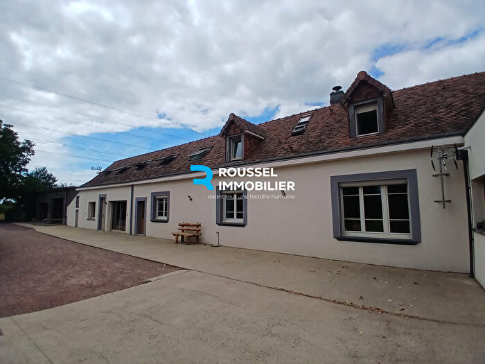 Maison 8 pièces à Laigné-en-Belin, à vendre