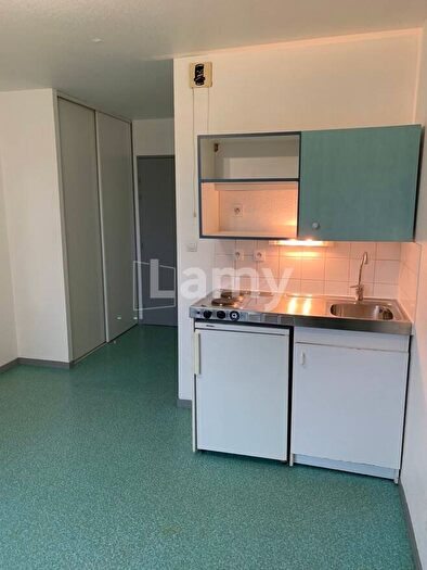 Appartement à louer - Abattoirs, Dijon - 1 pièce