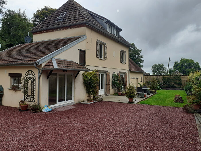 Maison à vendre - Avesnes-en-Val - 4 pièces - 3 chambres