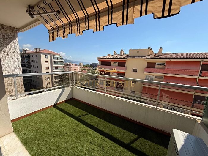 Appartement 1 pièce à louer - Roquebrune-Cap-Martin, Carnolès, Gare, Cap Azur