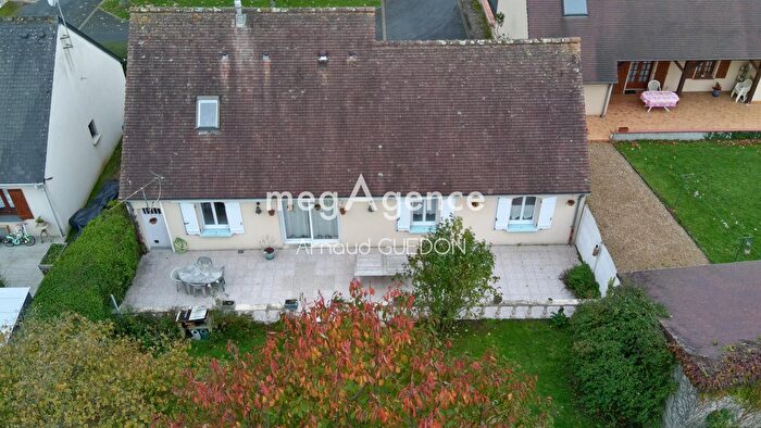 Maison à vendre - La Flèche, Canada - 7 pièces - 5 chambres