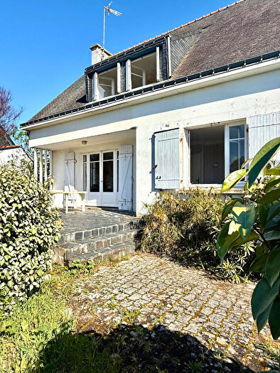 Maison à vendre - Quiberon, Centre-ville, Grande Plage, Port Maria, Goviro, Kervozès - 9 pièces - 7 chambres