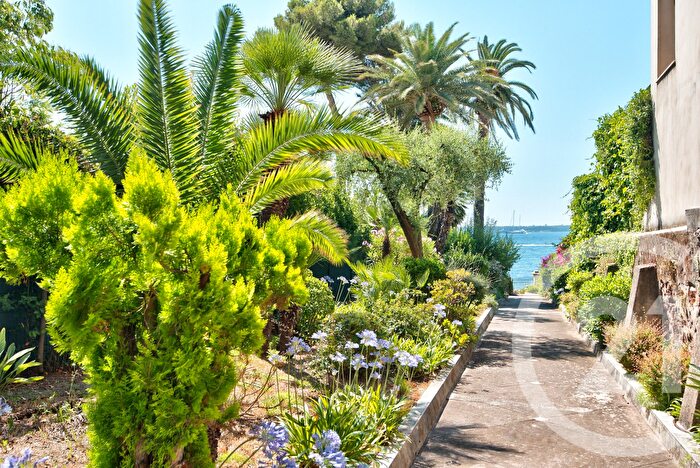 Appartement à vendre - Cannes, Pointe Croisette - 3 pièces - 2 chambres