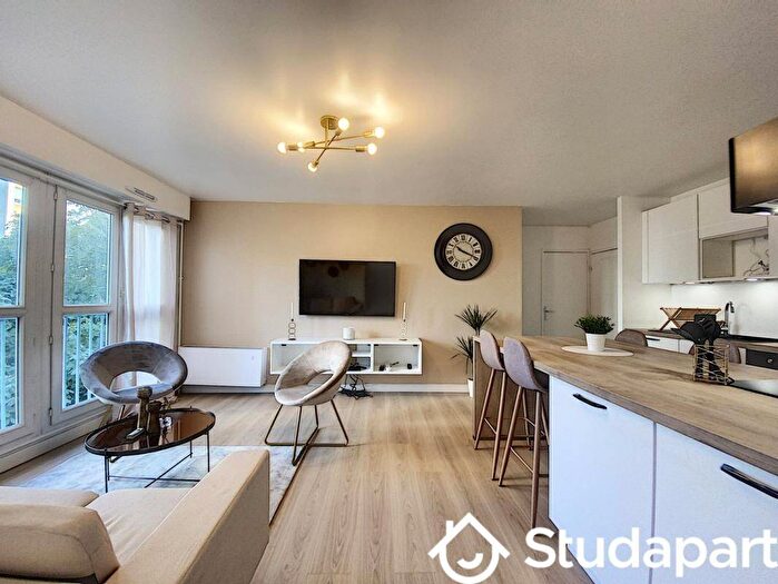 Appartement à louer - Le Blosne, Rennes - 1 pièce - 2 chambres