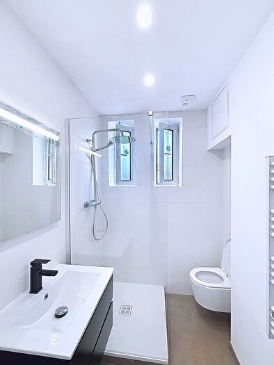 Appartement à vendre - Bouzonville - 2 pièces - 1 chambre