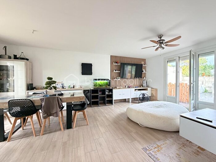 Tours, Douets Milletière : Maison 6 pièces à vendre