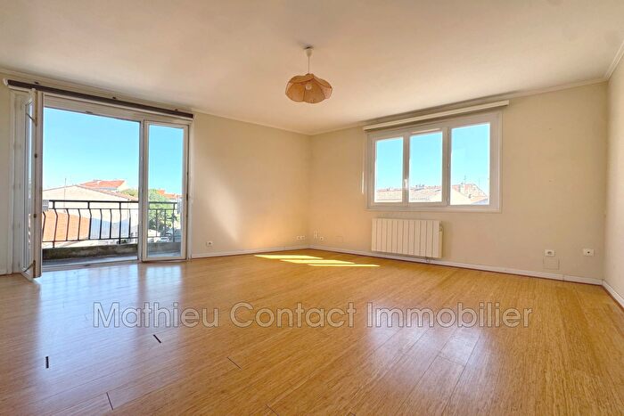 Appartement 3 pièces à Nîmes, Carmes, à vendre