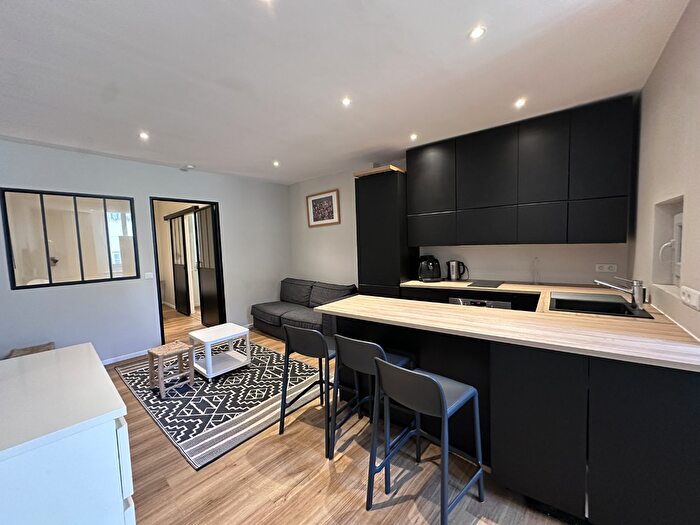 Appartement 1 pièce à Montpellier, Centre historique, à louer