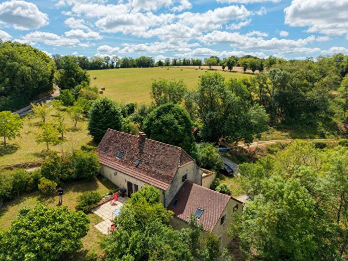 Maison 7 pièces à Gourdon, à vendre