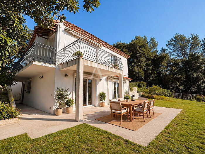 Maison 5 pièces à vendre à Le Cannet, Haut Cannet