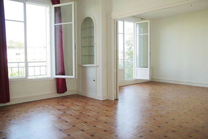 Appartement 4 pièces à louer à Saint-Cloud