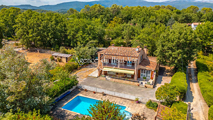 Maison 8 pièces à Fayence, à vendre