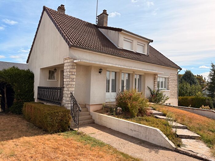 Maison 6 pièces à vendre à Saint-Prest