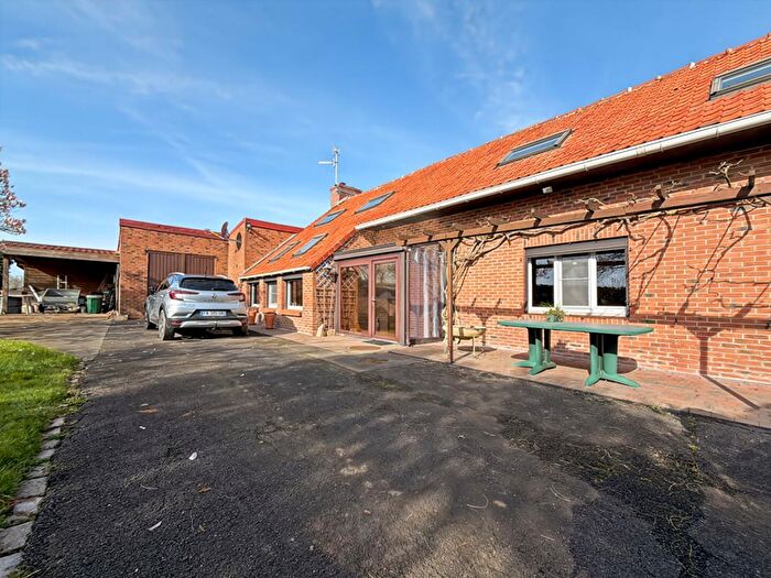 Maison 8 pièces à vendre à Nieppe