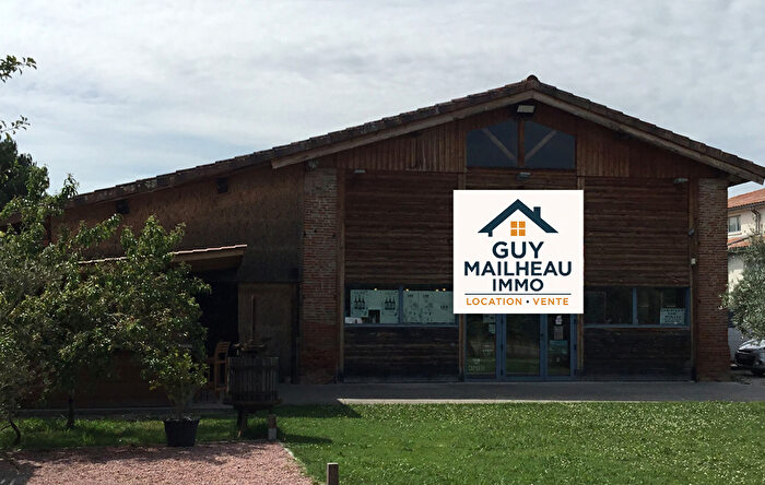 Maison à vendre - Pibrac - 8 pièces - 2 chambres