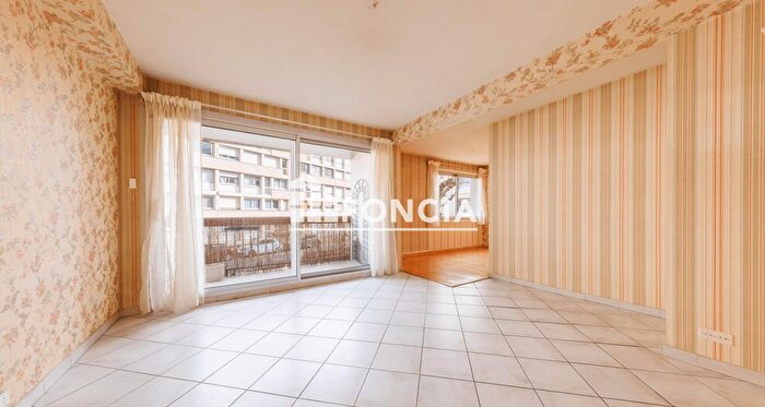 Appartement à vendre - Clermont-Ferrand, Vallières, Sallins, Poncillon - 3 pièces - 2 chambres