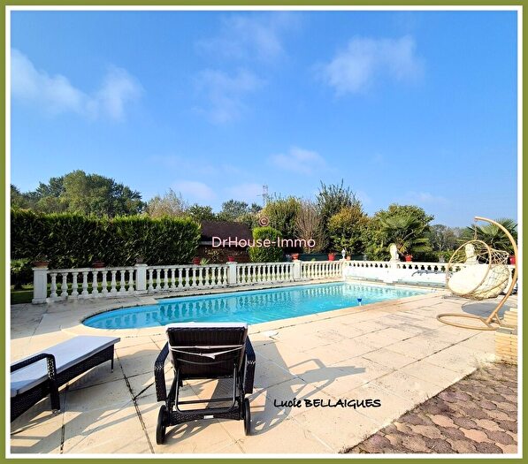 Maison à vendre - Rosières-près-Troyes - 8 pièces - 6 chambres