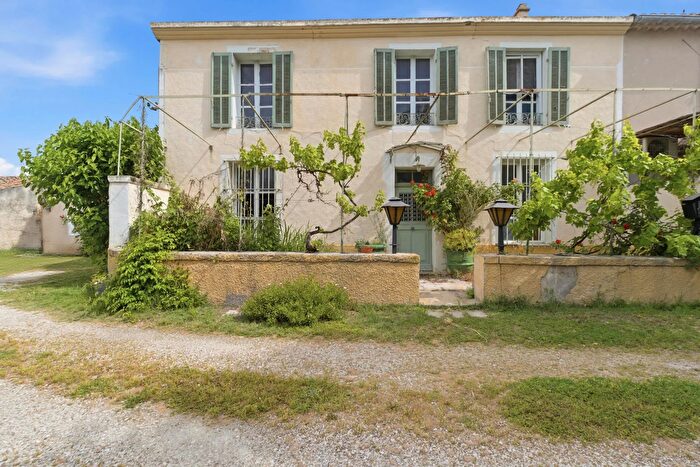 Mouriès - Maison 7 pièces à vendre